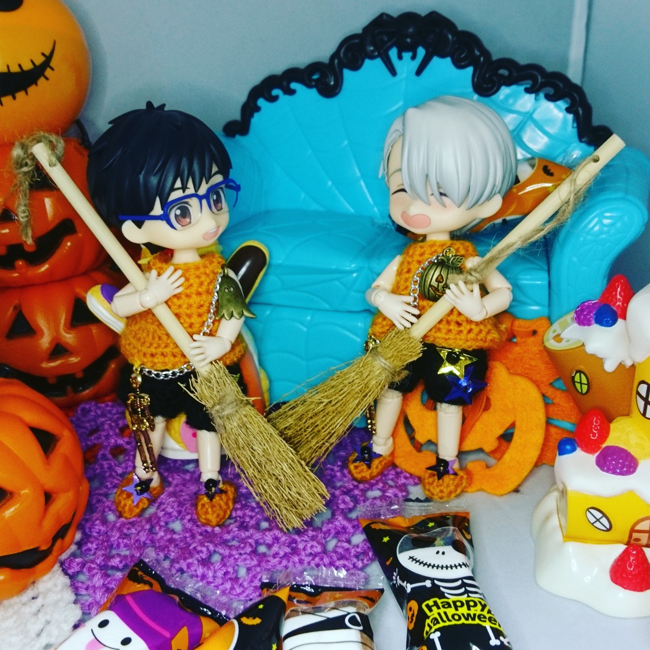 narinya: "ハロウィン師弟 https://pawoo.net/media/LGL01uk551ZpNP-O…" - Pawoo ...