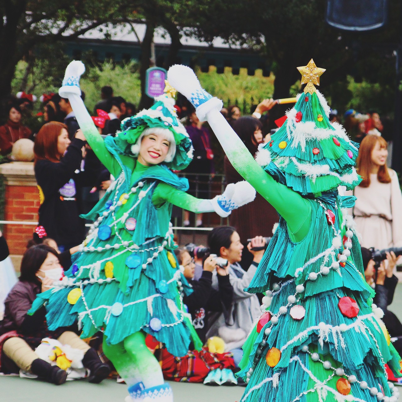 Maosir: "クリスマス🎄 #disney #disneyland⁠ ⁠⁠ ⁠⁠ ⁠ #tokyodisney…" - Pawoo ...