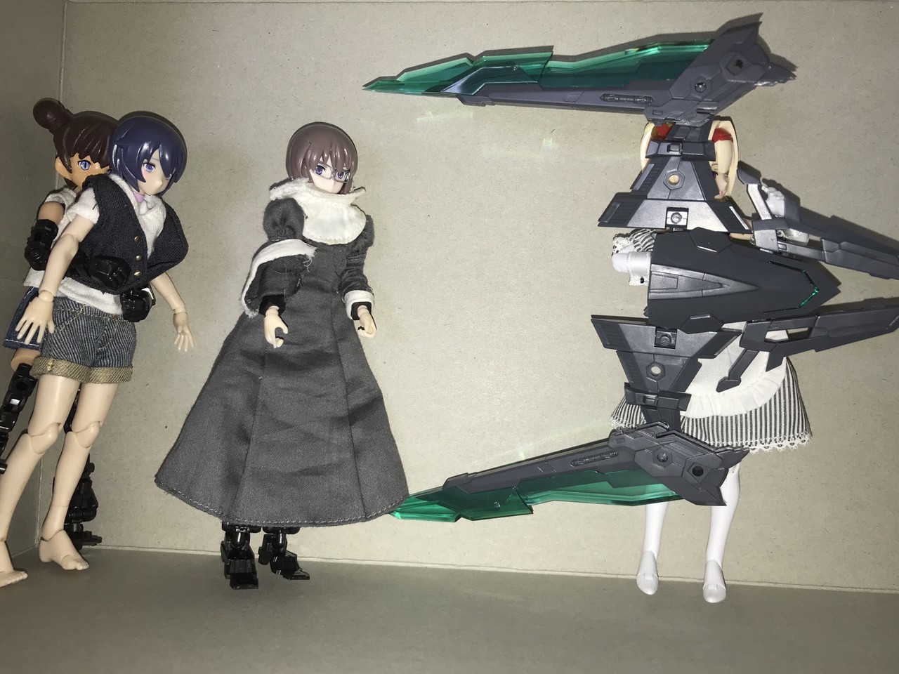 B-vers: "ピノ「新しい武器『エグゼニスウイング』ですね」 アン「短距離飛行ユニットでもあるのですが、動力を振…" - Pawoo ...