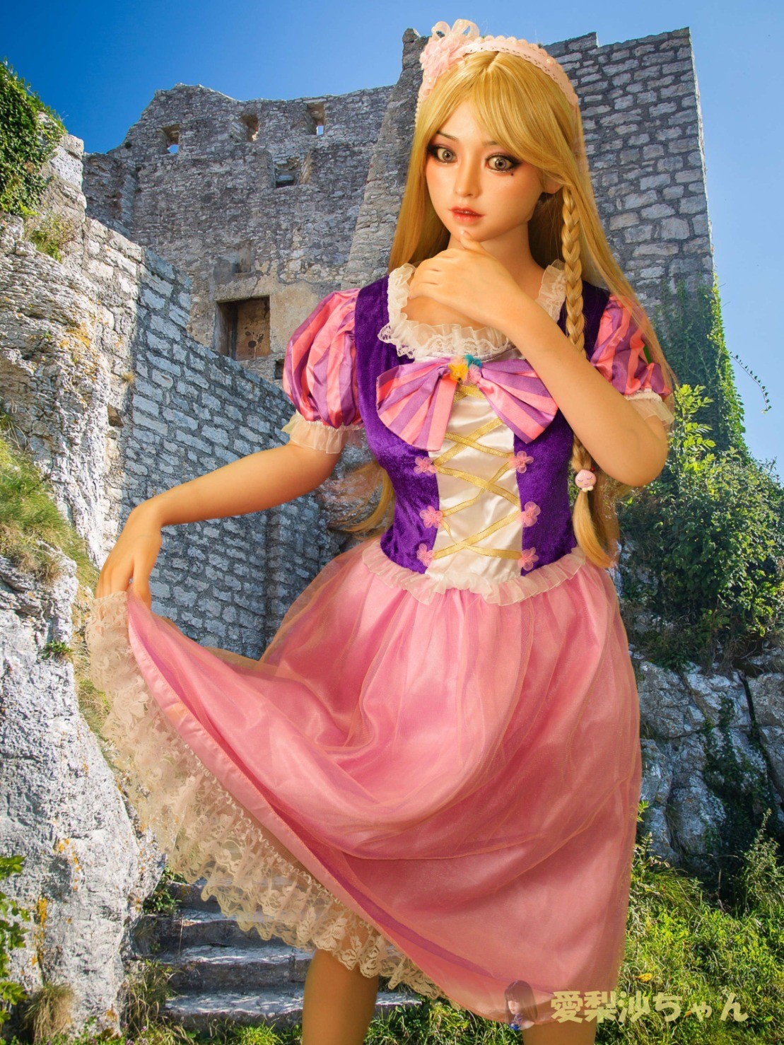 愛梨沙ちゃん: "お姫様衣装の絵莉花ちゃん。😄 140㎝サイズでも余裕です。😅 #bbdoll #ラブドール…" - Pawoo