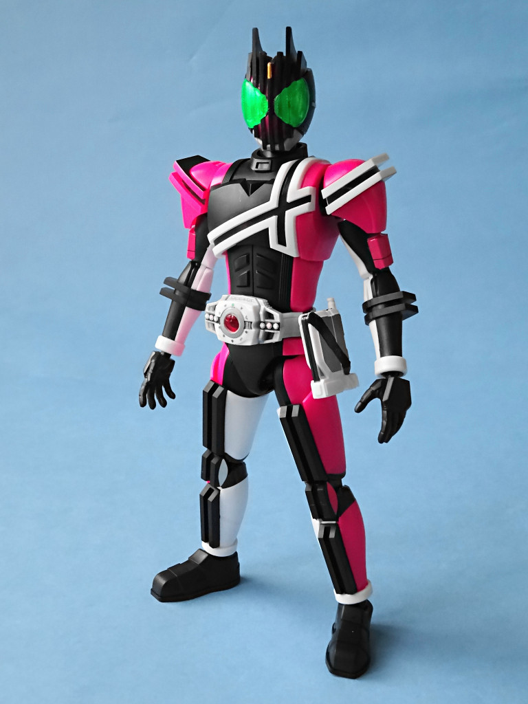 E-Ken: "フィギュアライズスタンダード 仮面ライダーディケイド。 頭部の組み立てはちょっと難度高めでした。…" - Pawoo - 創作 ...