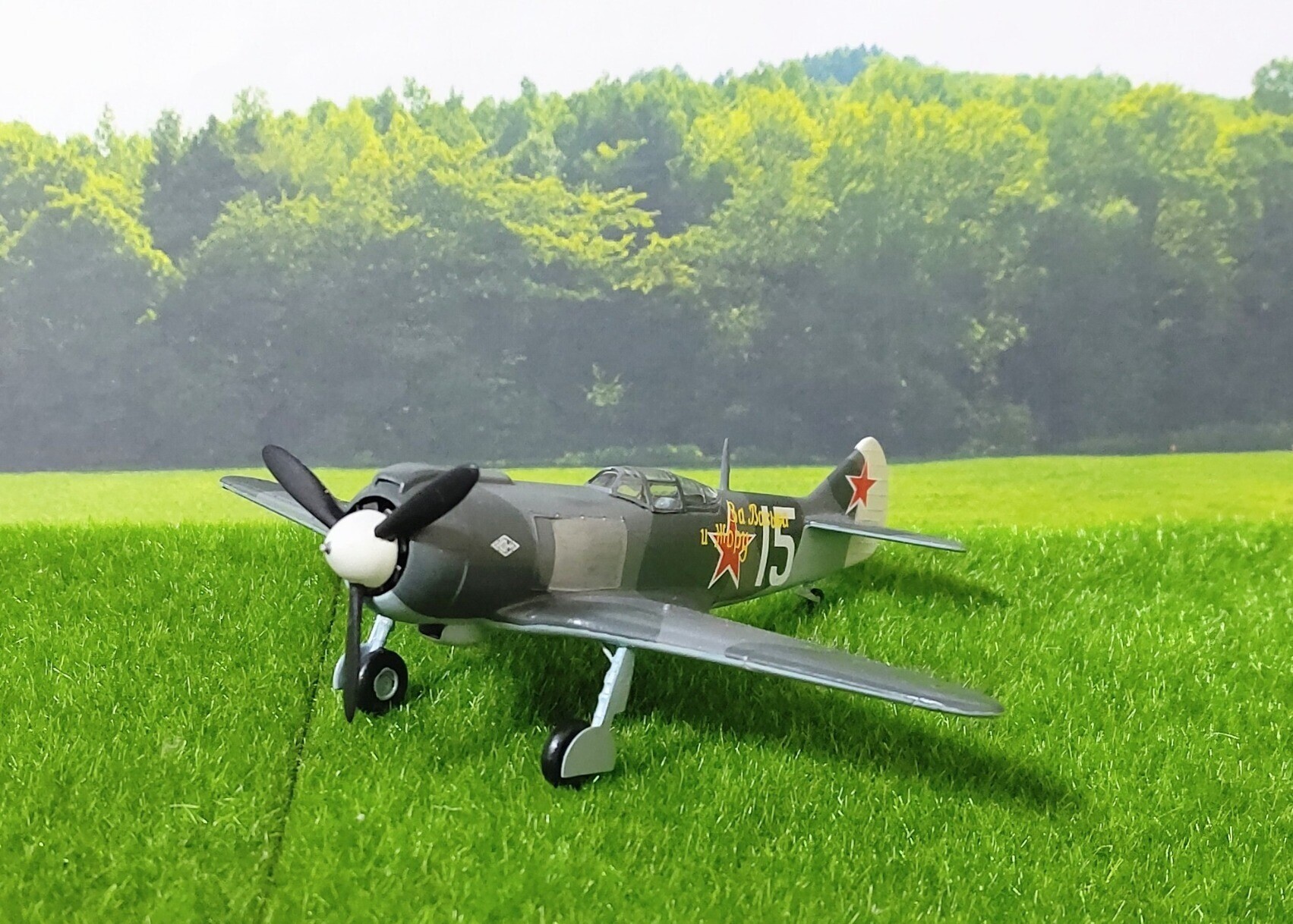 ターボ5号: "ラヴォーチキン設計局 La-5FN 1944年夏 レニングラード カレリア方面軍所属 "ヴァセッ…" - Pawoo - 創作 ...