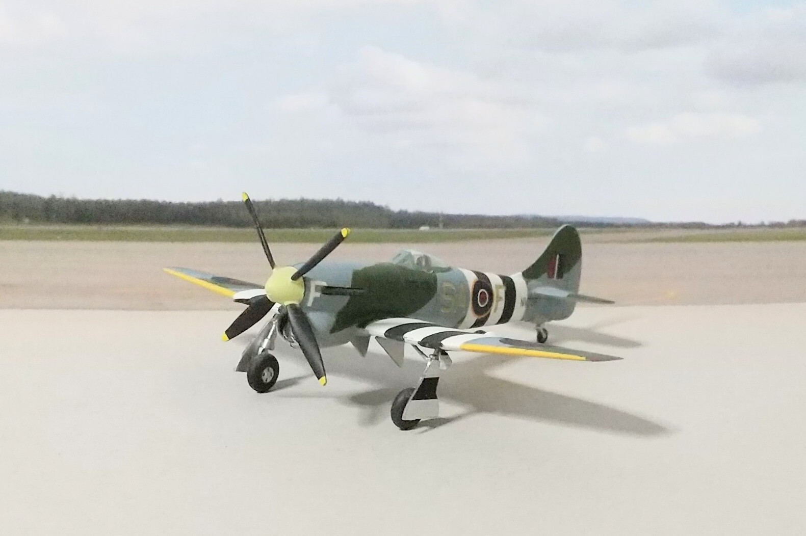 ターボ5号: "ホーカー・エアクラフト テンペスト Mk.V イギリス空軍 第486飛行隊 #テンペスト #戦…" - Pawoo - 創作 ...
