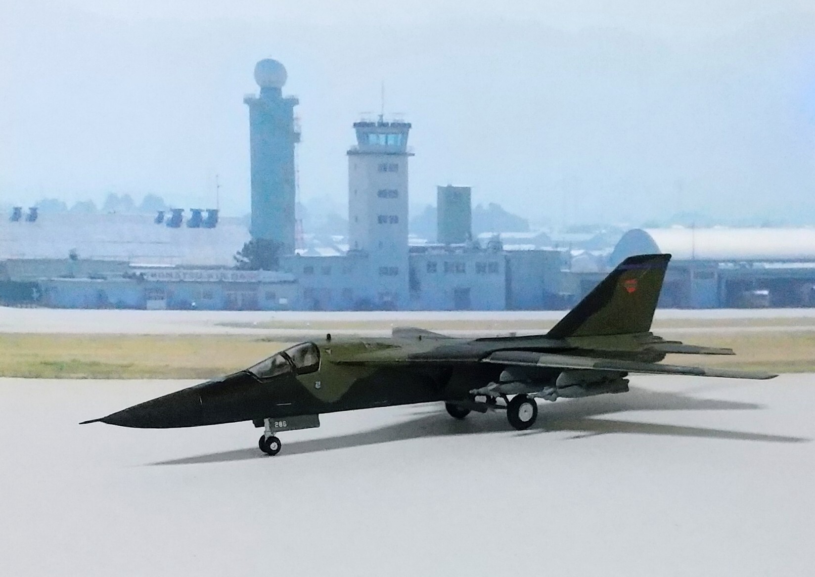 ターボ5号: "ジェネラル・ダイナミクス FB-111A アードバーク アメリカ空軍 第528爆撃飛行隊 #…" - Pawoo - 創作活動 ...